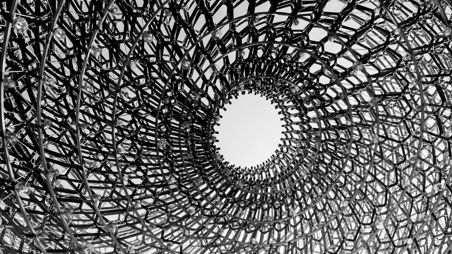 Az „SCM” modell: Mi köze van a biztonságnak a svájci sajthoz ...